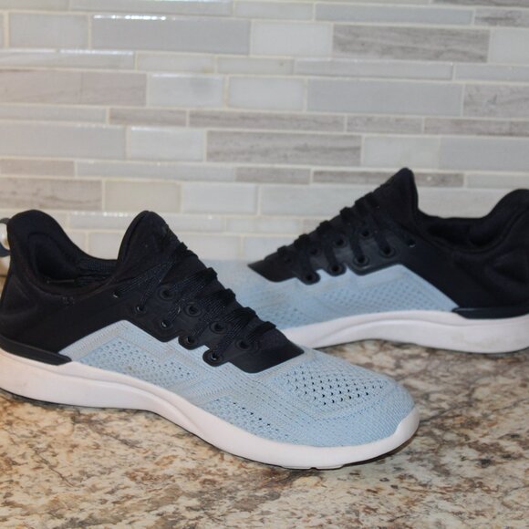 APL | Shoes | Womens Apl Tennis Shoes Very Clean Size 75 | Poshmark